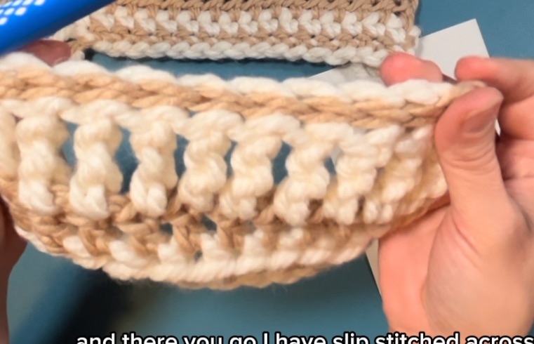 Crochet tutorial: How to slip stitch (sl st) – Five Stitches Crochet